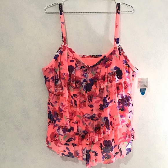 Swim | Super Cute And Flattering Swim Tankini Nwt | Poshmark